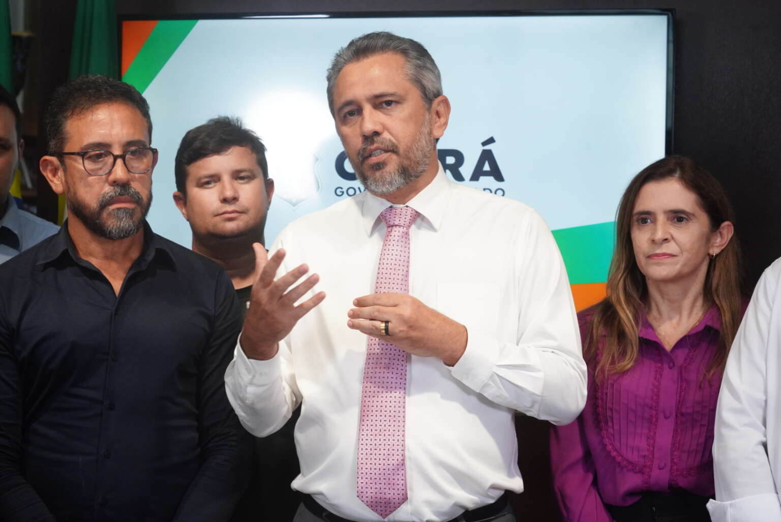 Governo do Ceará antecipa para 10 de maio o pagamento da primeira ...